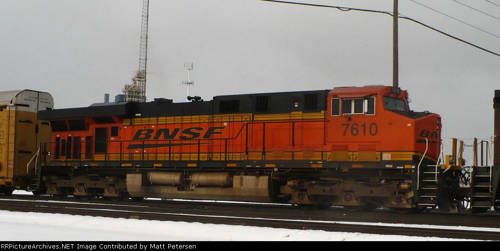 BNSF 7610